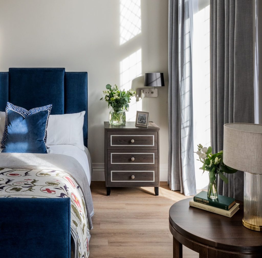 Loveday Esher: Superior Care Home in Esher – Loveday & Co.